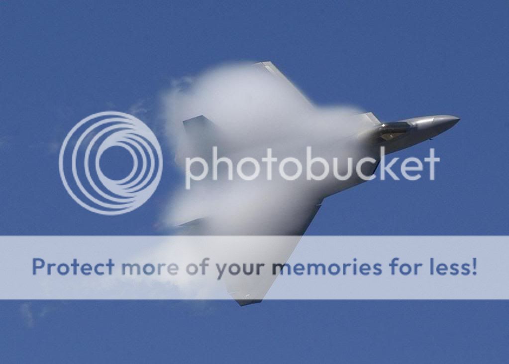 FARK.com: (5670310) Coolest F-22 vapor trail you'll see in the next 2 ...